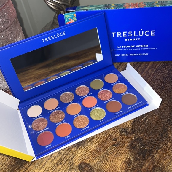 Tresluce | Makeup | Women Tresluce Beauty La Flor De Mexico Palette ...